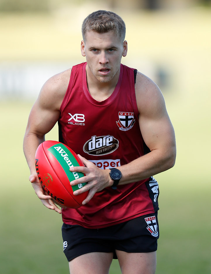 Lonie: 'I had to fight for my career'