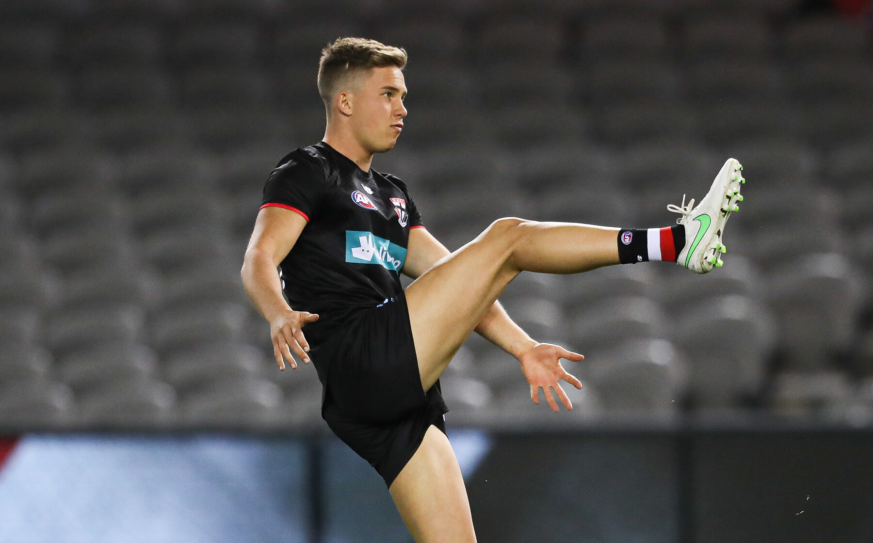 Injury update: Head knock rules out Bytel for Round 15
