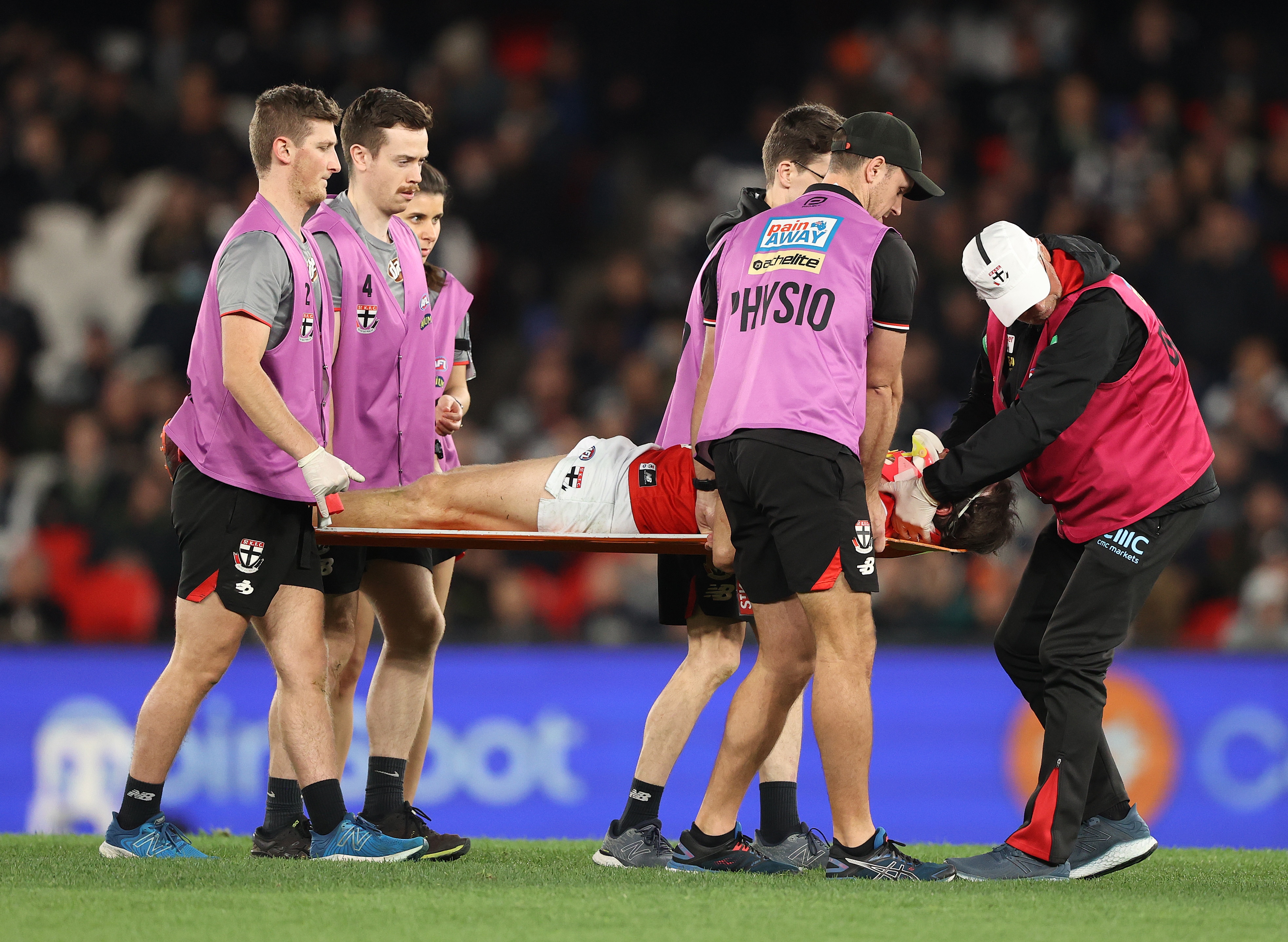 Injury update: Clark and Howard