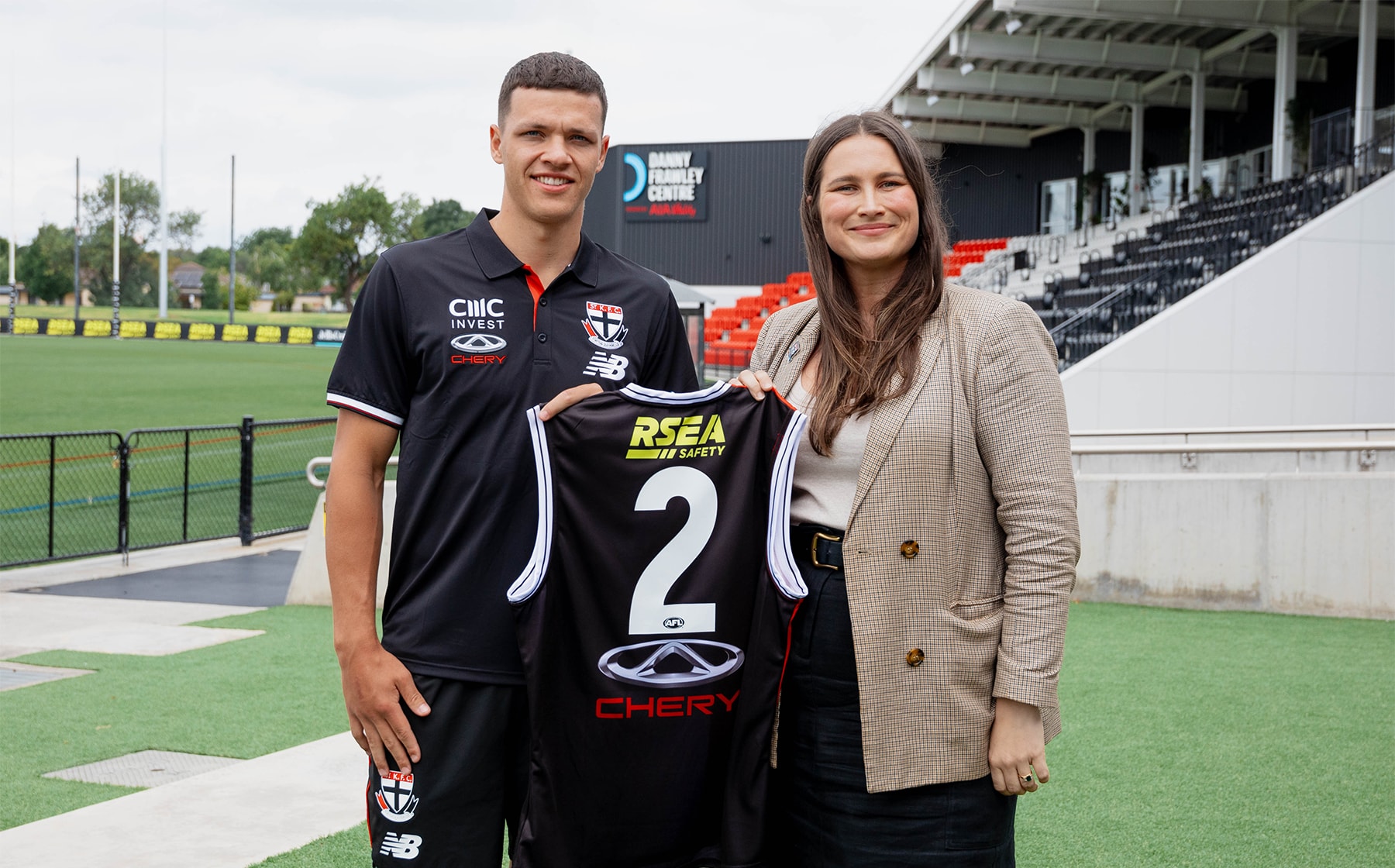 'Couldn’t have gone to a better person': Windhager gets Frawleys ...