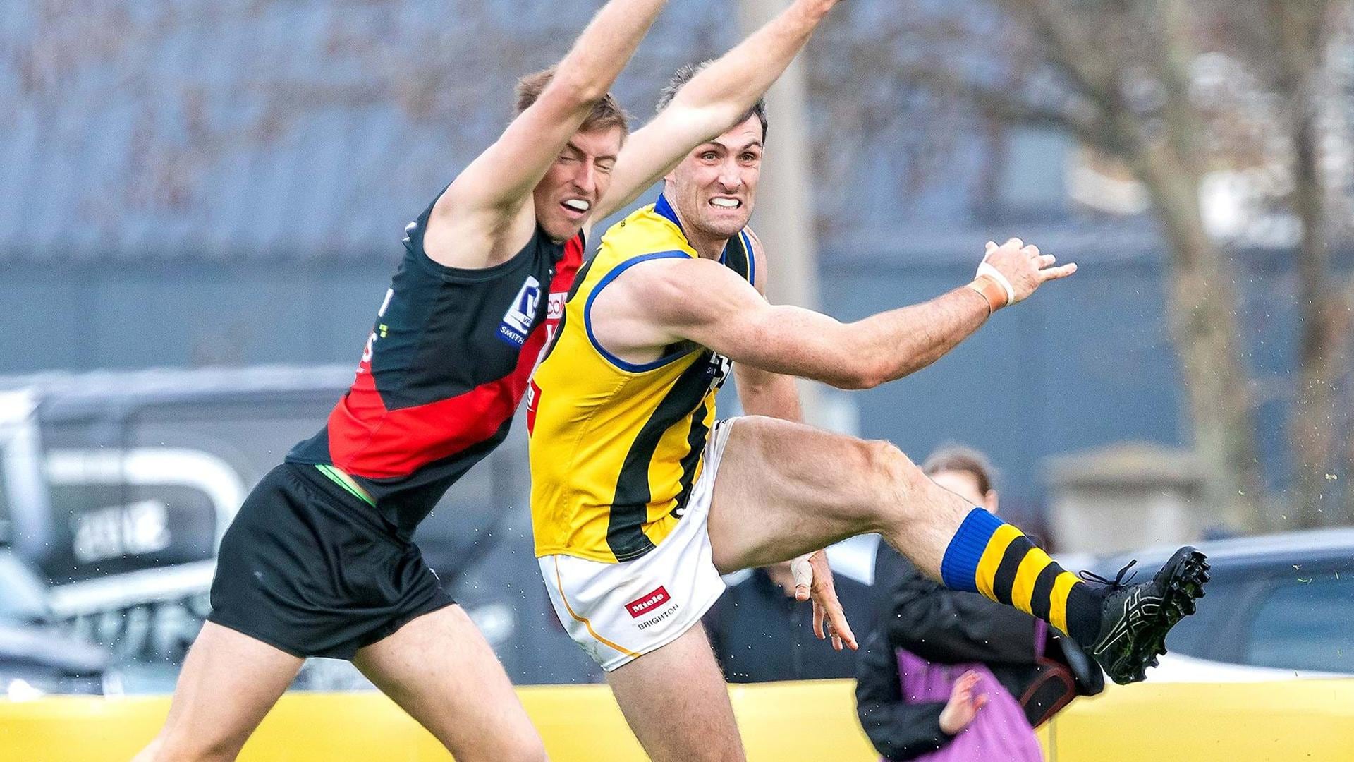 VFL Player Review: Zebs slip to Dons in the wet, every Saint reviewed
