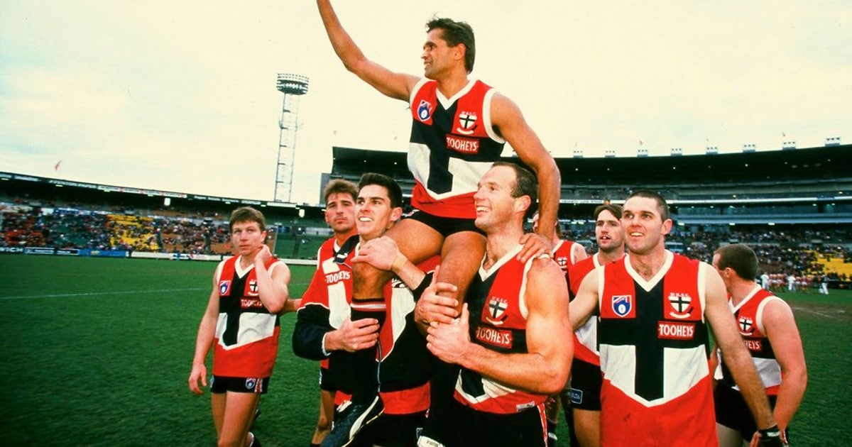 On This Day: Nicky Winmar takes Mark of the Year
