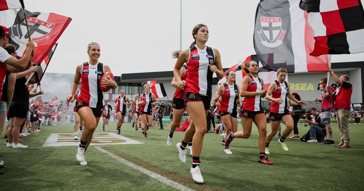 Saints make history in front of capacity crowd