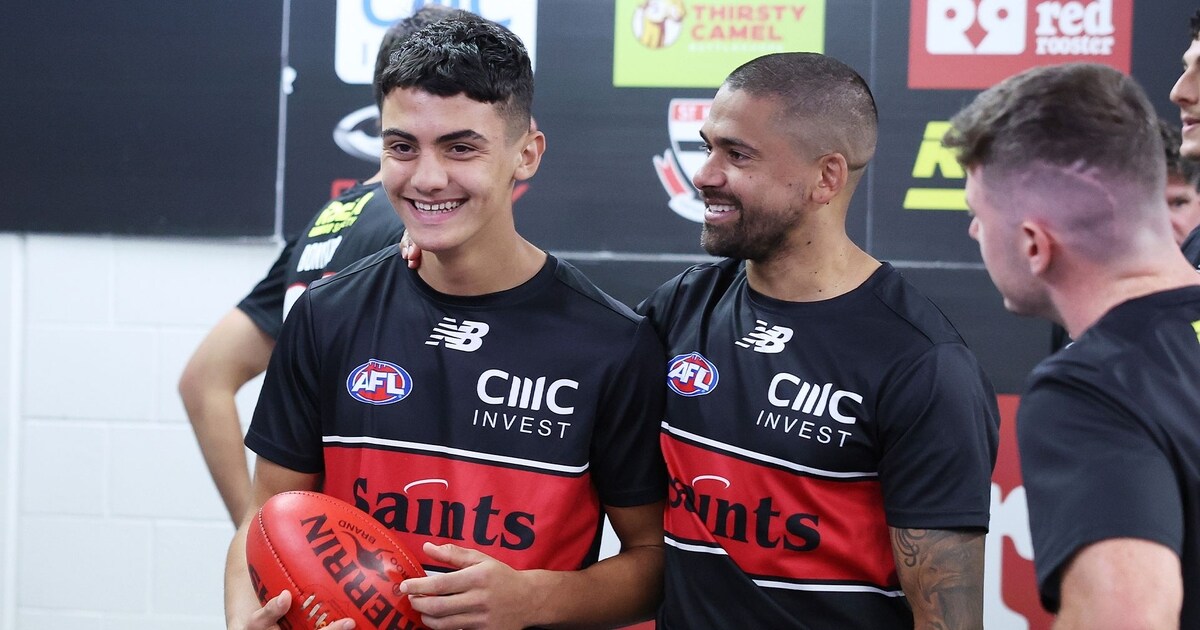 Hugo & Hayes: How eager Garcia is learning from one of the Saints' greatest